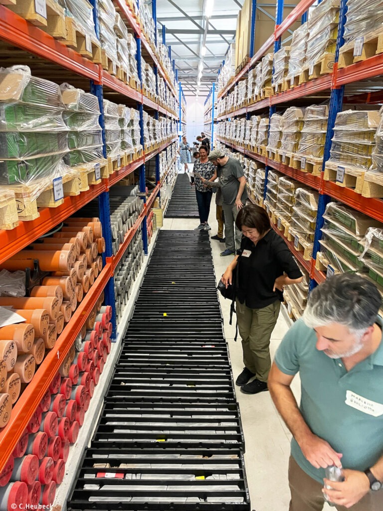 Access drilling samples & data - ANZIC-IODP